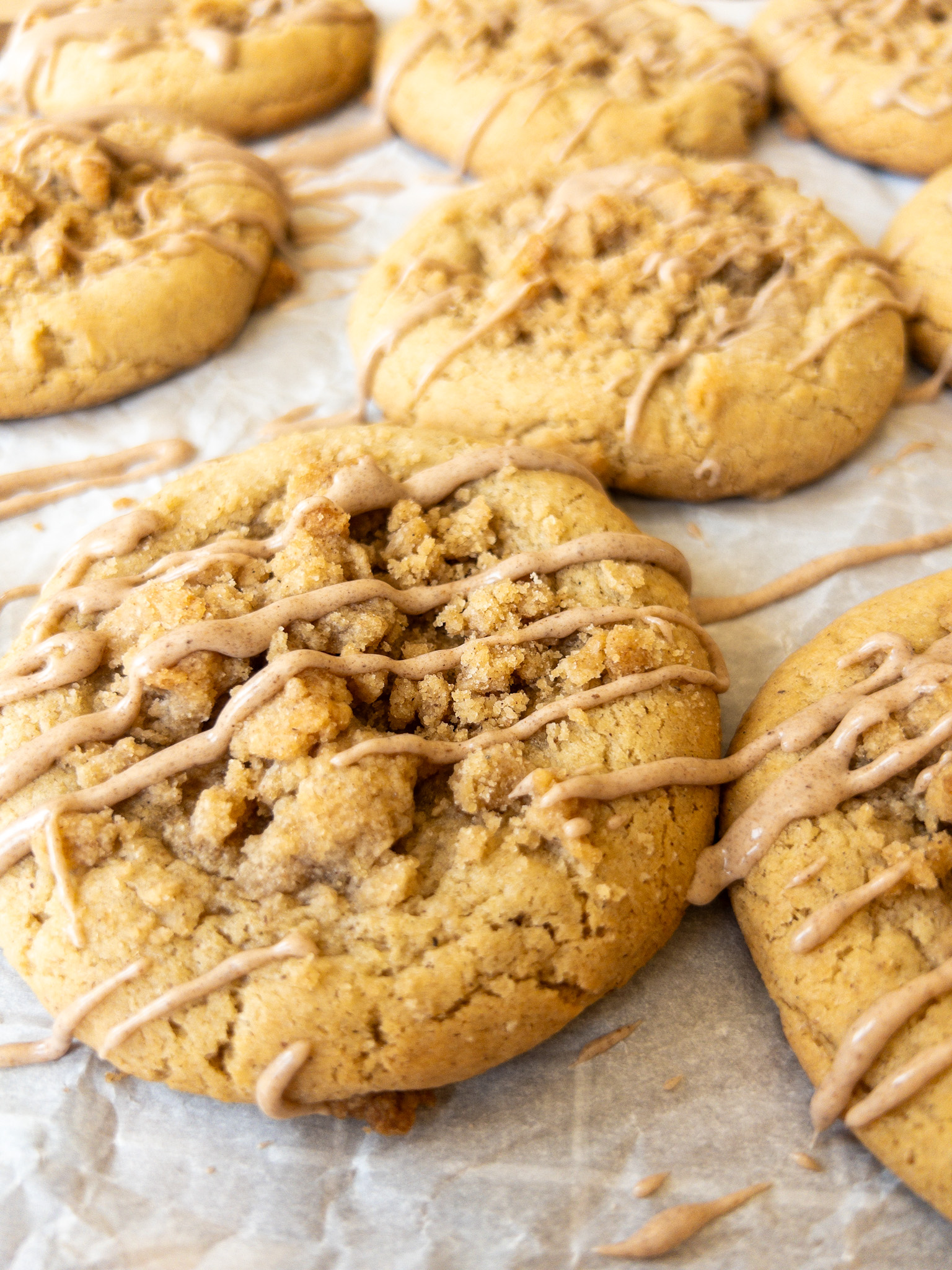 Coffee Cake Crumble Cookies - the Spring street kitchen
